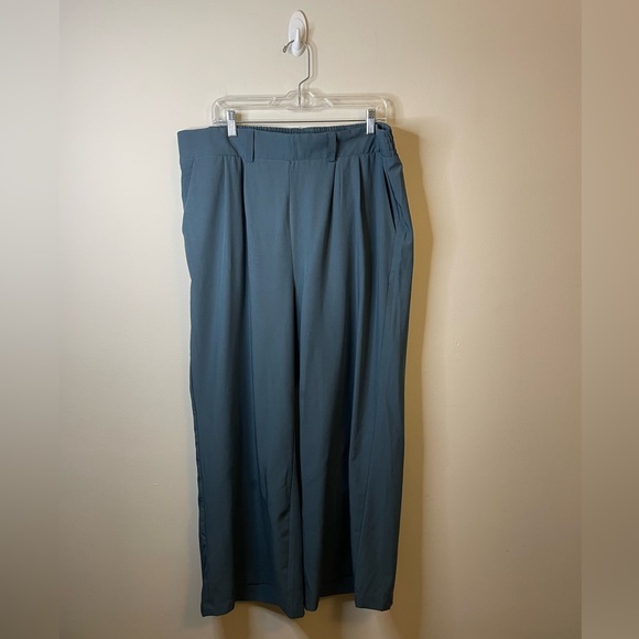 torrid | Pants & Jumpsuits | Torrid Teal Crepe Wide Leg Pant Office ...
